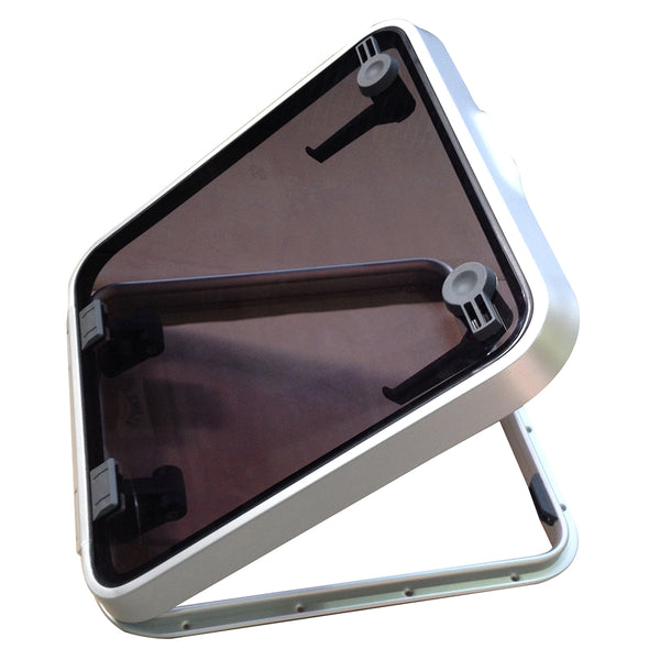 Lewmar Ocean Deck Hatch – Marine Scene